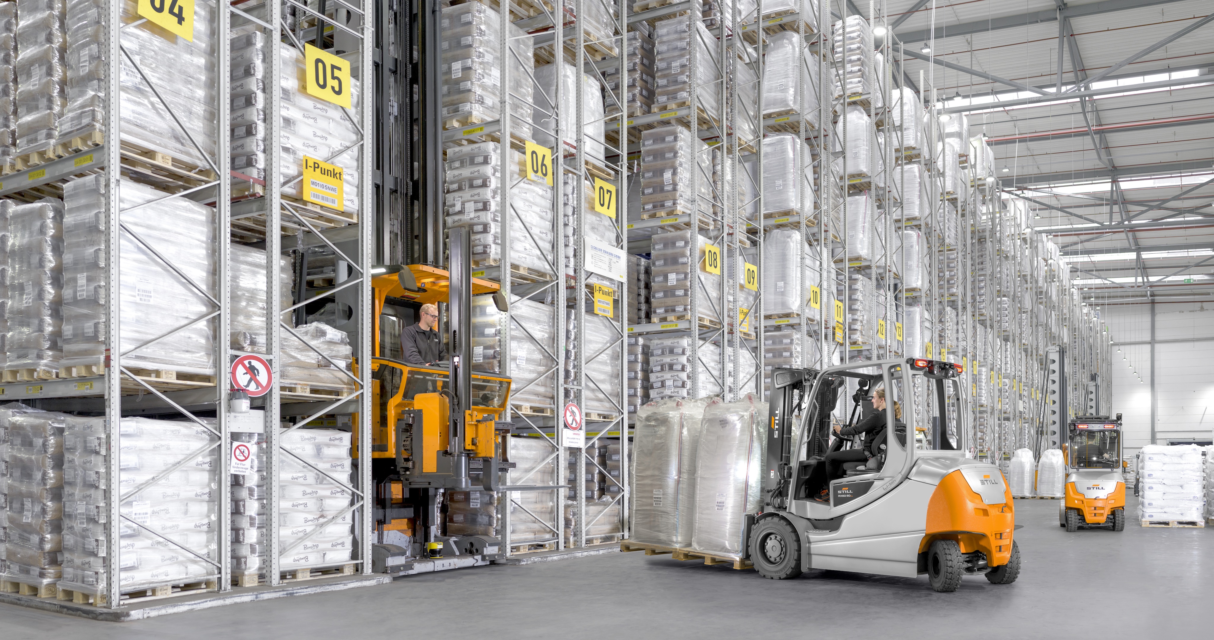 Intralogistics - oplossingen op maat in het magazijn | STILL België